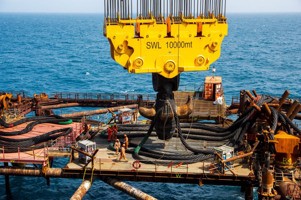 Offshore Lifting and Hoisting Safety Awareness - GNC
